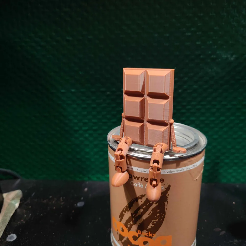 Chocolate with articulated legs - Free 3D Print Model - MakerWorld