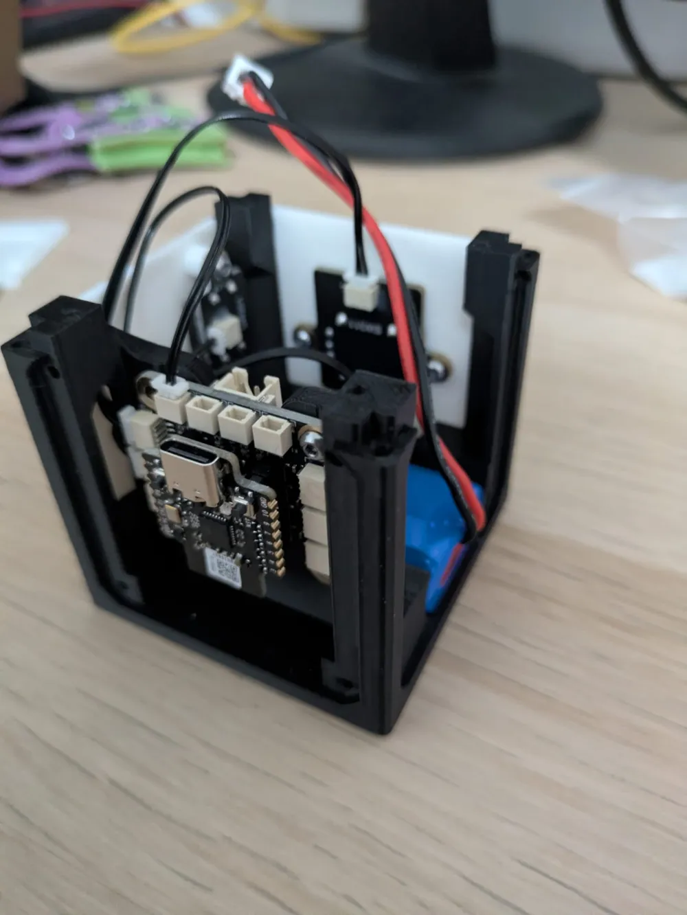 COMMAND CUBE - MINI REMOTE - Free 3D Print Model - MakerWorld