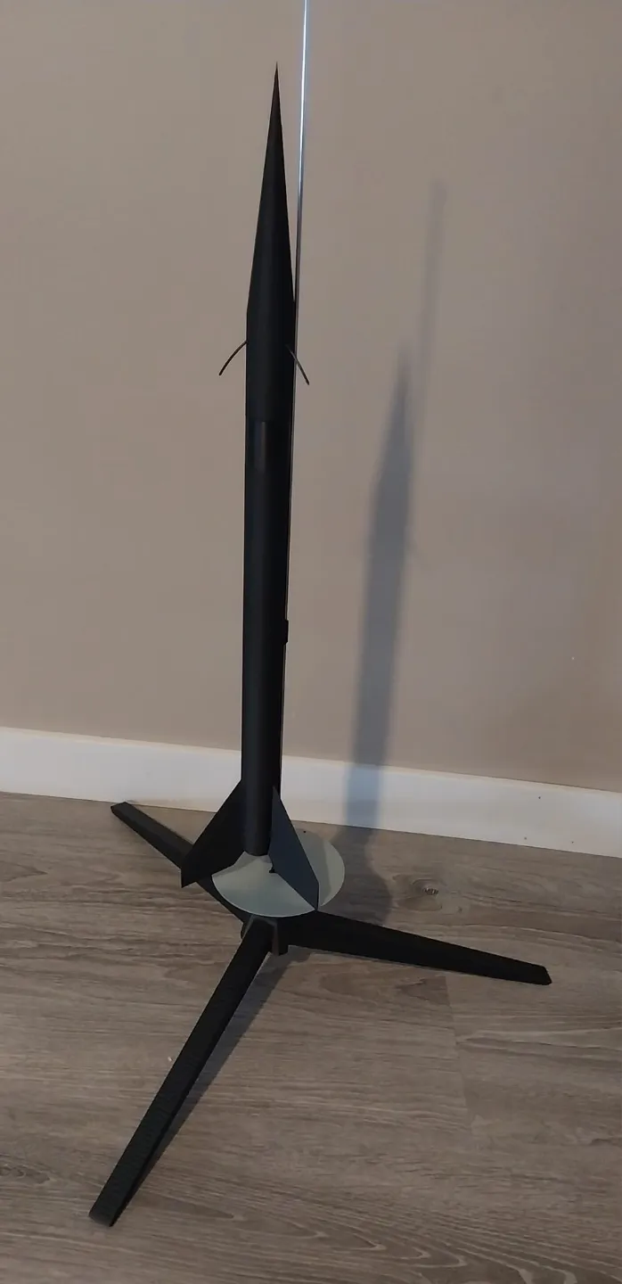 Small rocket launch pad. Uses 2 parts from Estes. by skyrippersystems ...