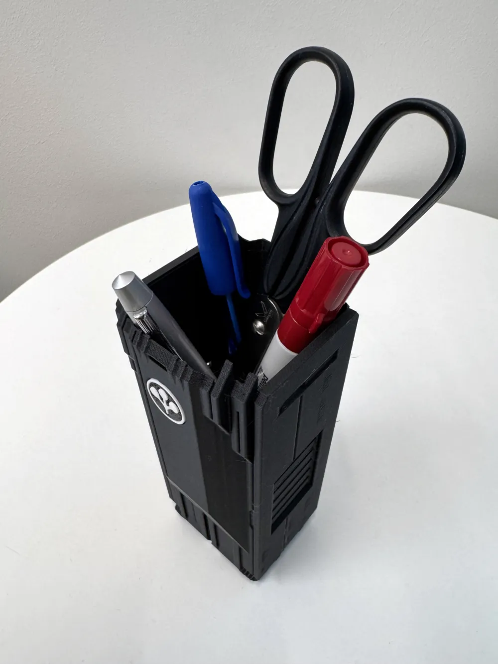 Cybepunk Arasaka Tower Pen Cup by Tinkerer Designs MakerWorld: Download Free 3D Models