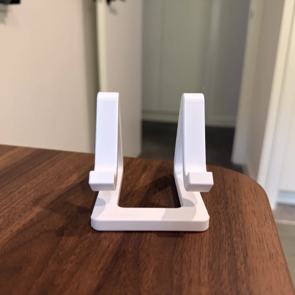Minimalist Phone Stand by Mid Maker MakerWorld: Download Free 3D Models