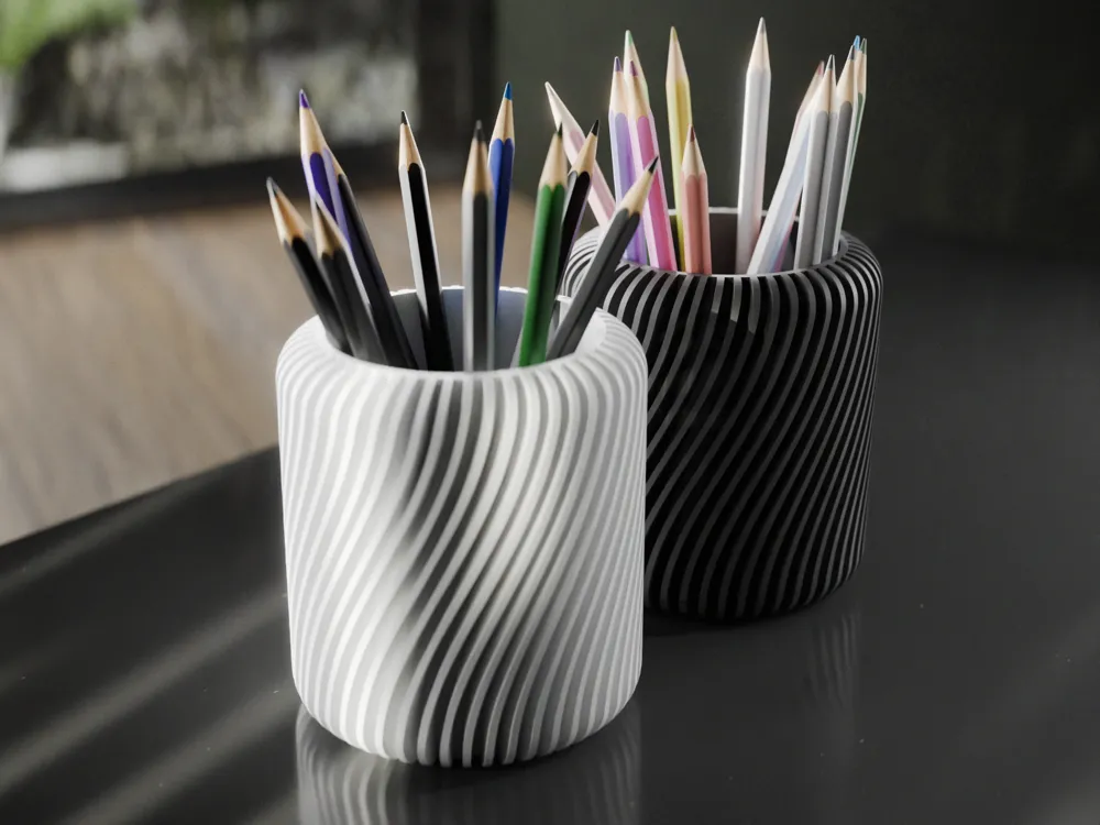 Ribbed and screwed Pencil Holder - Free 3D Print Model - MakerWorld