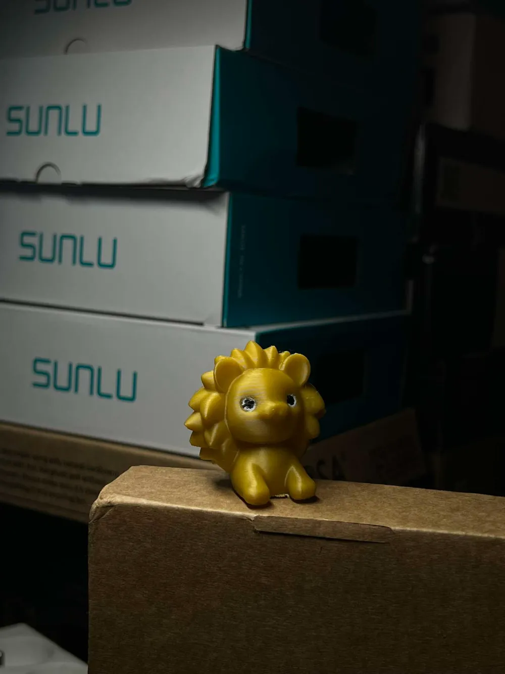 Golden Hedgehog - Majestic and Cute by Franoczynski - MakerWorld