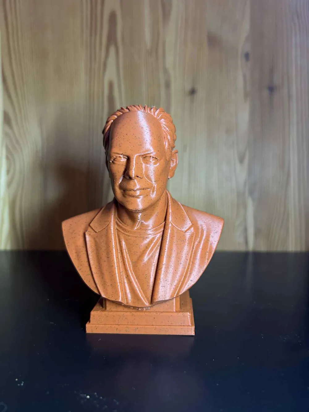 Hans Zimmer – Bust - Free 3D Print Model - MakerWorld