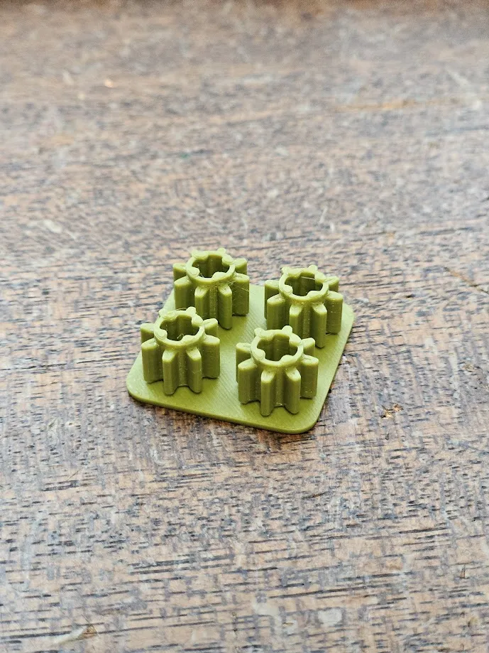small LEGÓ Technic compatible gear by Seven Trees in printing ...