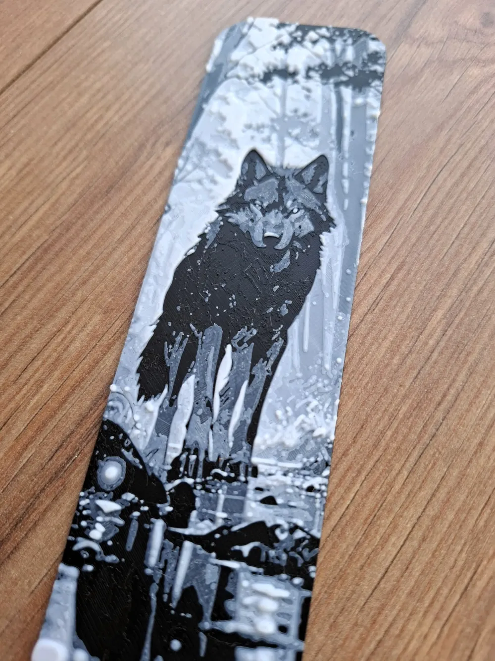 Wolf bookmark - hueforge by EternalDesigns MakerWorld: Download Free 3D ...
