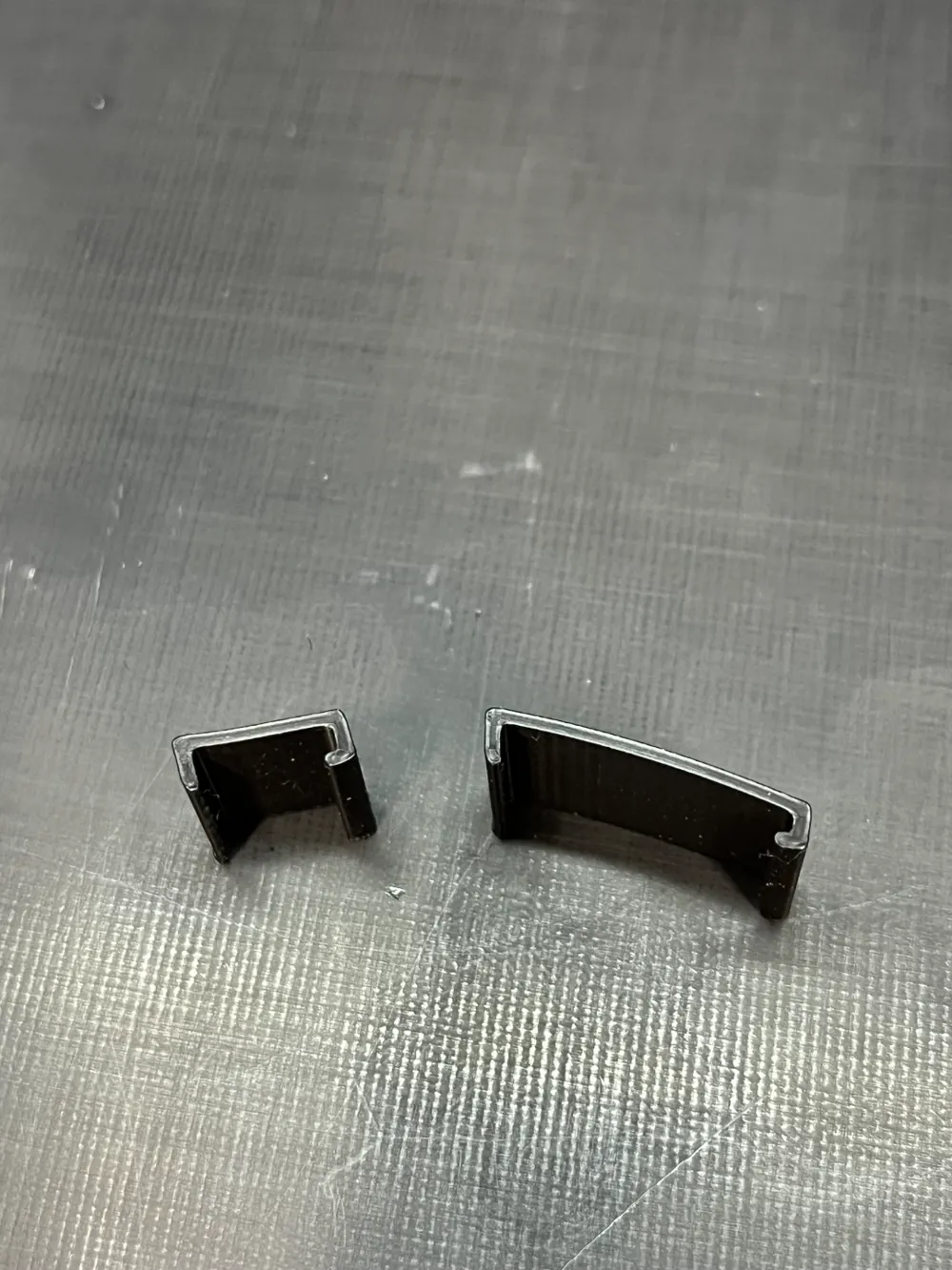 Spring Hold-Down Clips for 1.5mm G10 Build Surface by tnlightle ...