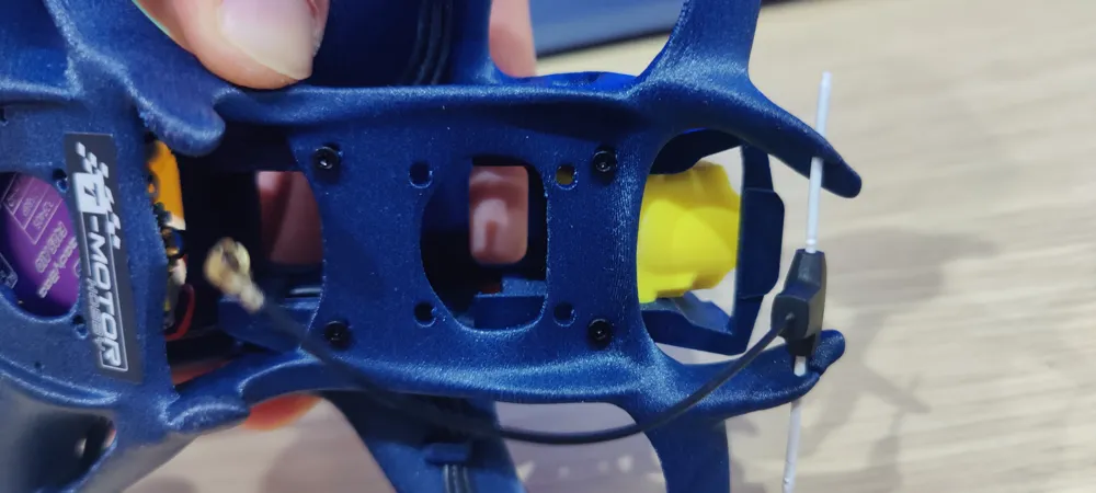 DJI O4 Pro Aether 4 来自 Litthex MakerWorld：免费下载 3D 模型