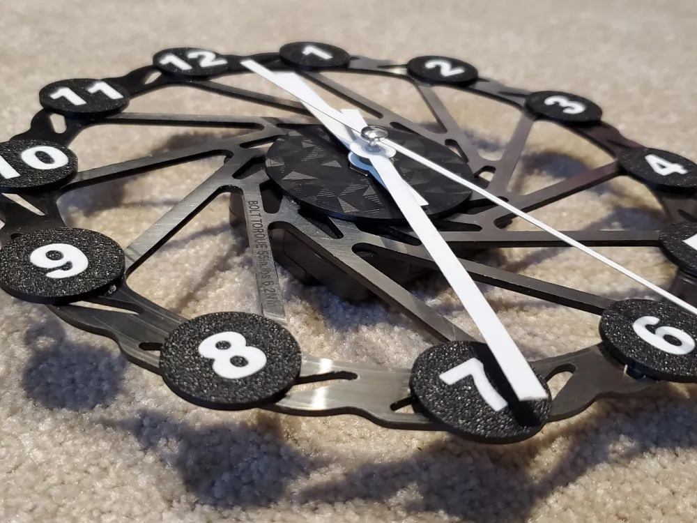 Disc Bike Rotor Clock by 26110lwcc - MakerWorld