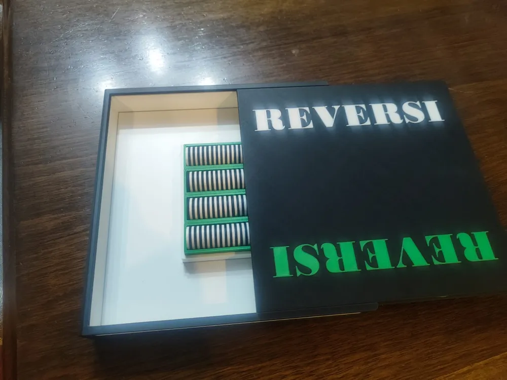 Reversi (bookcase edition) - Free 3D Print Model - MakerWorld