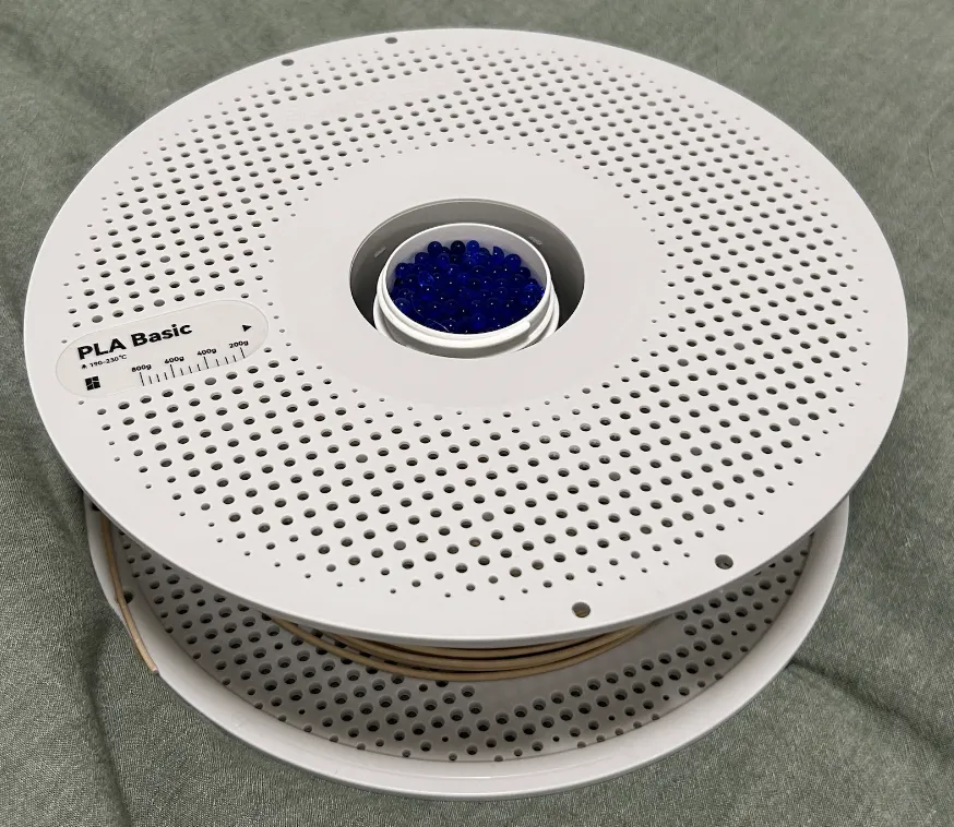 High Airflow Desiccant Holder for Bambu Lab Spool by vince MakerWorld ...