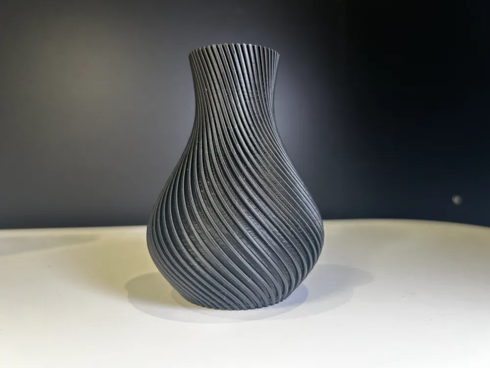 Tall Vase With Lines by Patapouf_09 MakerWorld: Download Free 3D Models