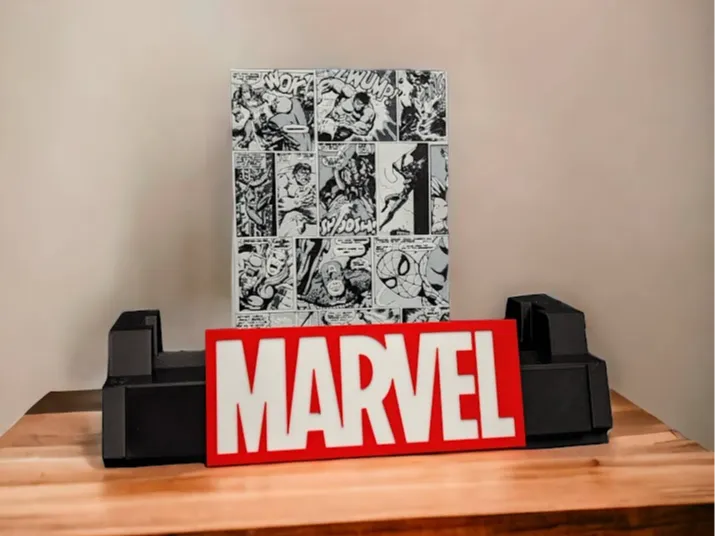 Marvel Comic Book Stand - Graded Comics by standitupstore MakerWorld ...