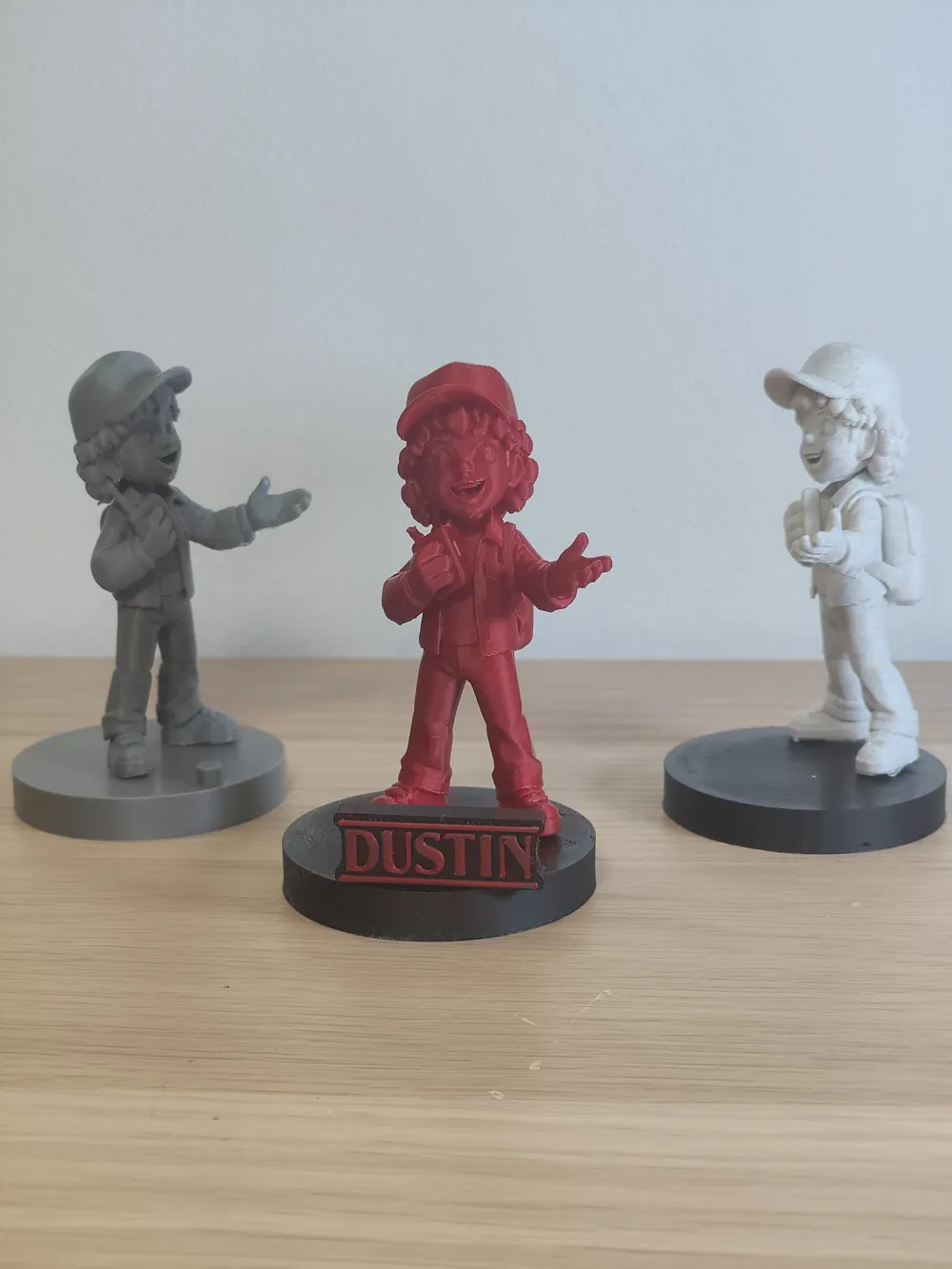Dustin Henderson – Stranger Things – Statue - Free 3D Print Model ...