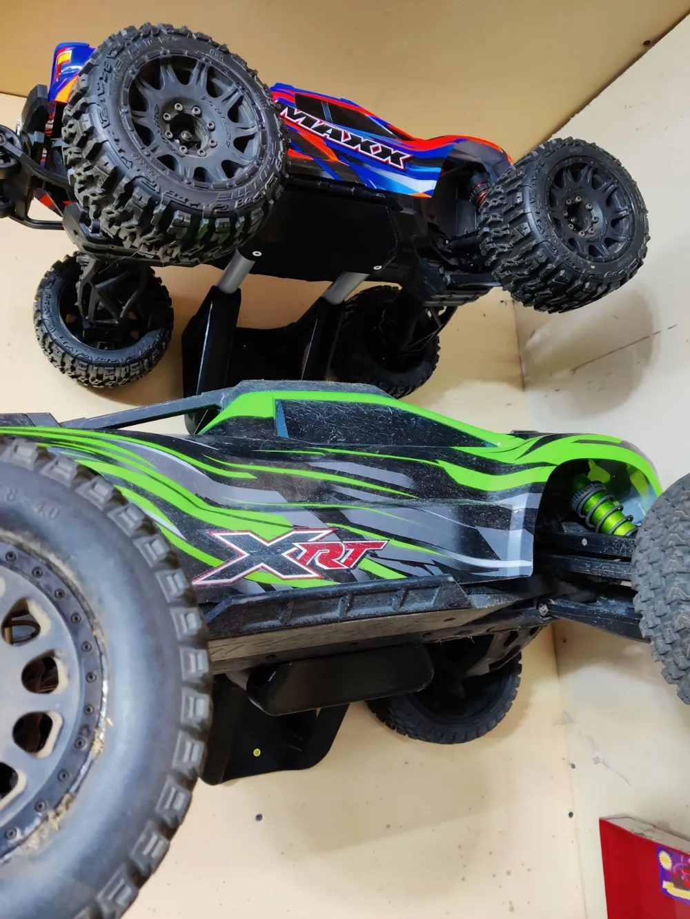 RC Wall Bracket (1:10 to 1:5) by houskey - MakerWorld