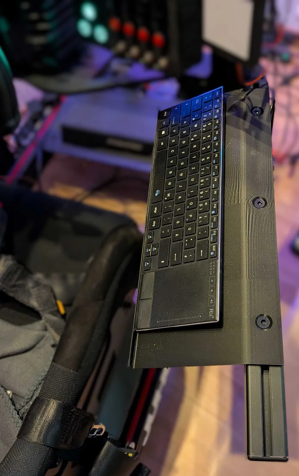 Keyboard tray for Aluminum profiles sim racing - Free 3D Print Model ...