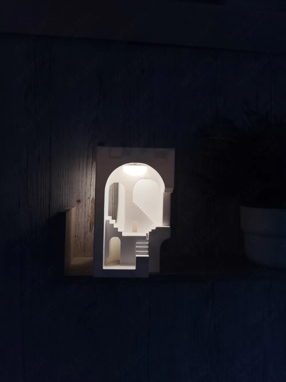Infinity Stair Light - Free 3D Print Model - MakerWorld