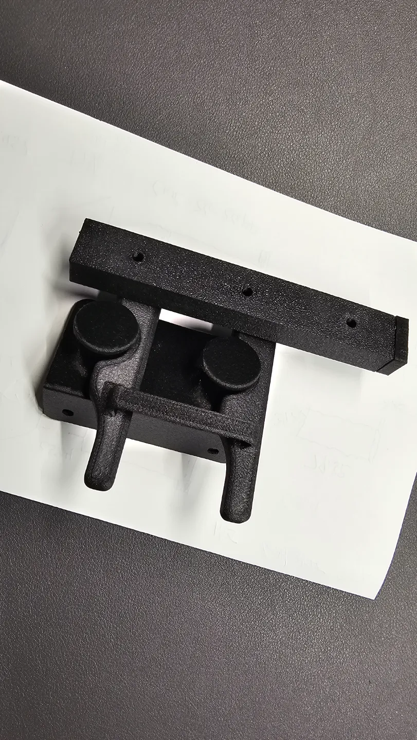 Automatic Latch for confined space by Bill_3842681015 - MakerWorld