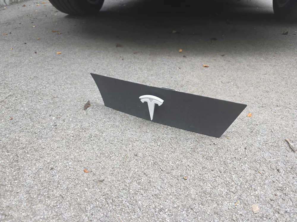 Tesla Hitch Cover Pull Handle Remixed by acircledaMakerWorld: Download ...