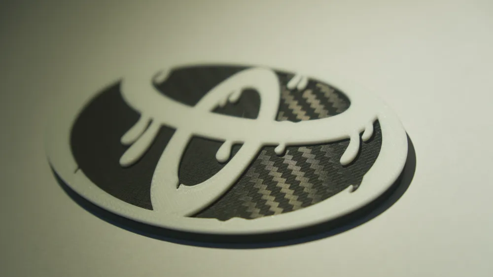 Dripping Toyota Emblem by OA07 - MakerWorld
