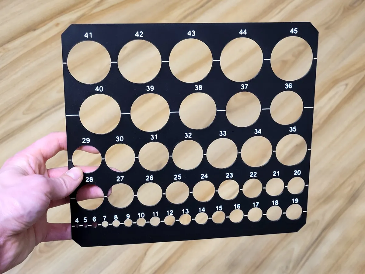 Circle stencil hole template - Free 3D Print Model - MakerWorld