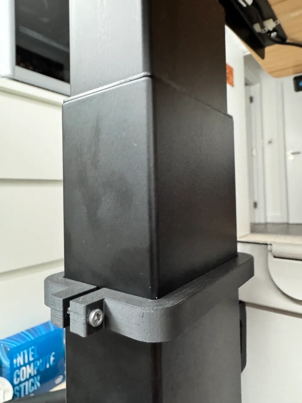 Fully desk Clamp for Hållbar Bin - Free 3D Print Model - MakerWorld