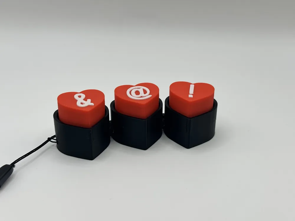 Custom Name Flexi Heart Fidget Clicker + Keychain - Free 3D Print Model ...