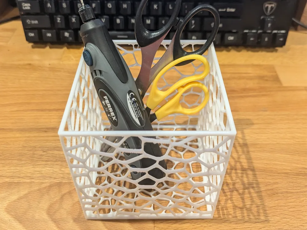 Voronoi cube desk organiser by spacemonkey391 - MakerWorld