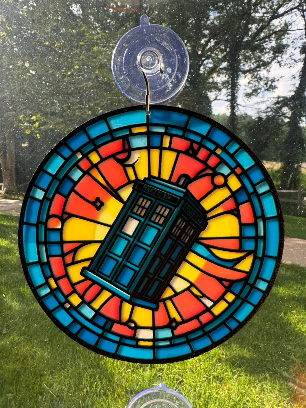 Stained Glass TARDIS by DoctorOfLegend - MakerWorld