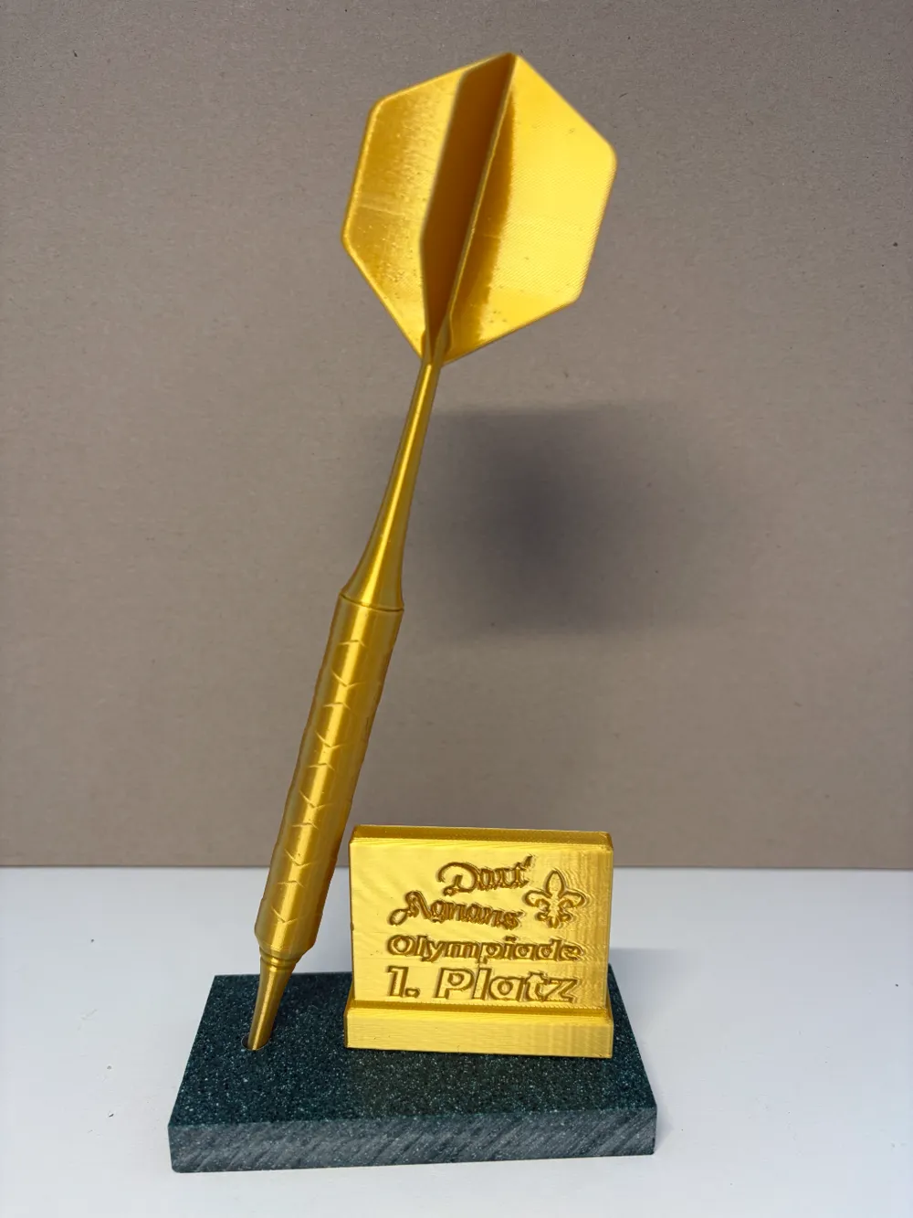 Dart Shield Remixed by MatStone - MakerWorld