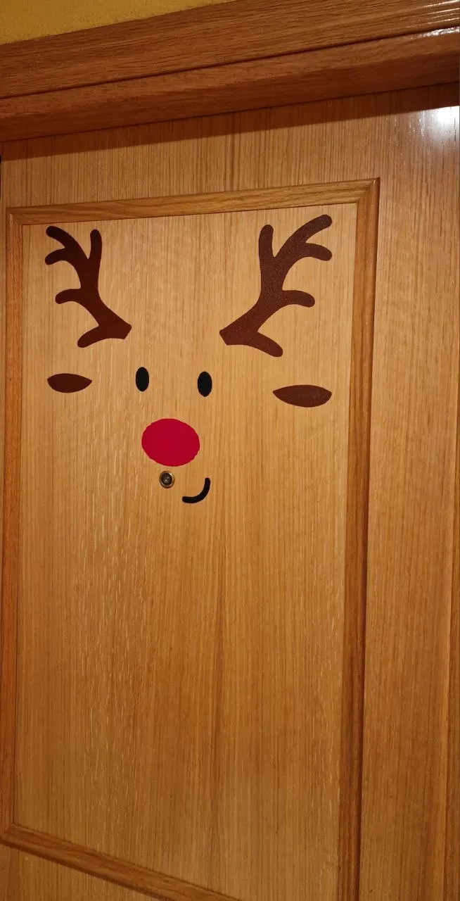Adorno Navideño de Reno para Puerta por darvil66 MakerWorld: Descarga ...