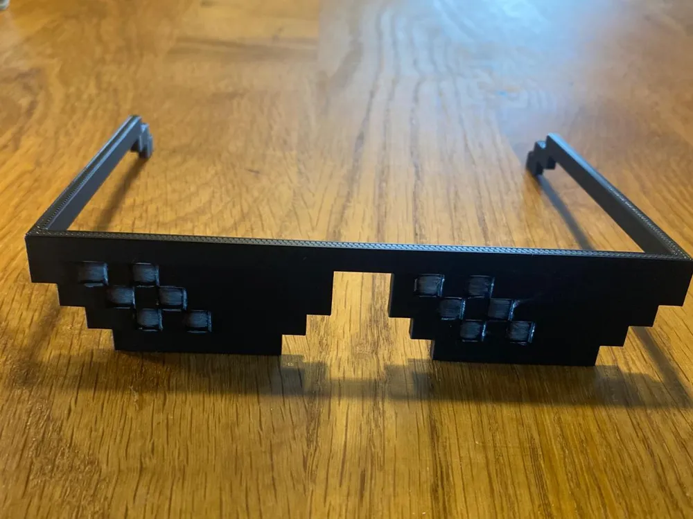 Pixel sunglasses by Mathis - MakerWorld