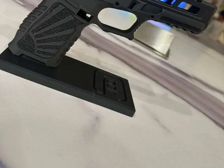 glock 17 gen 3 frame rising sun - Free 3D Print Model - MakerWorld