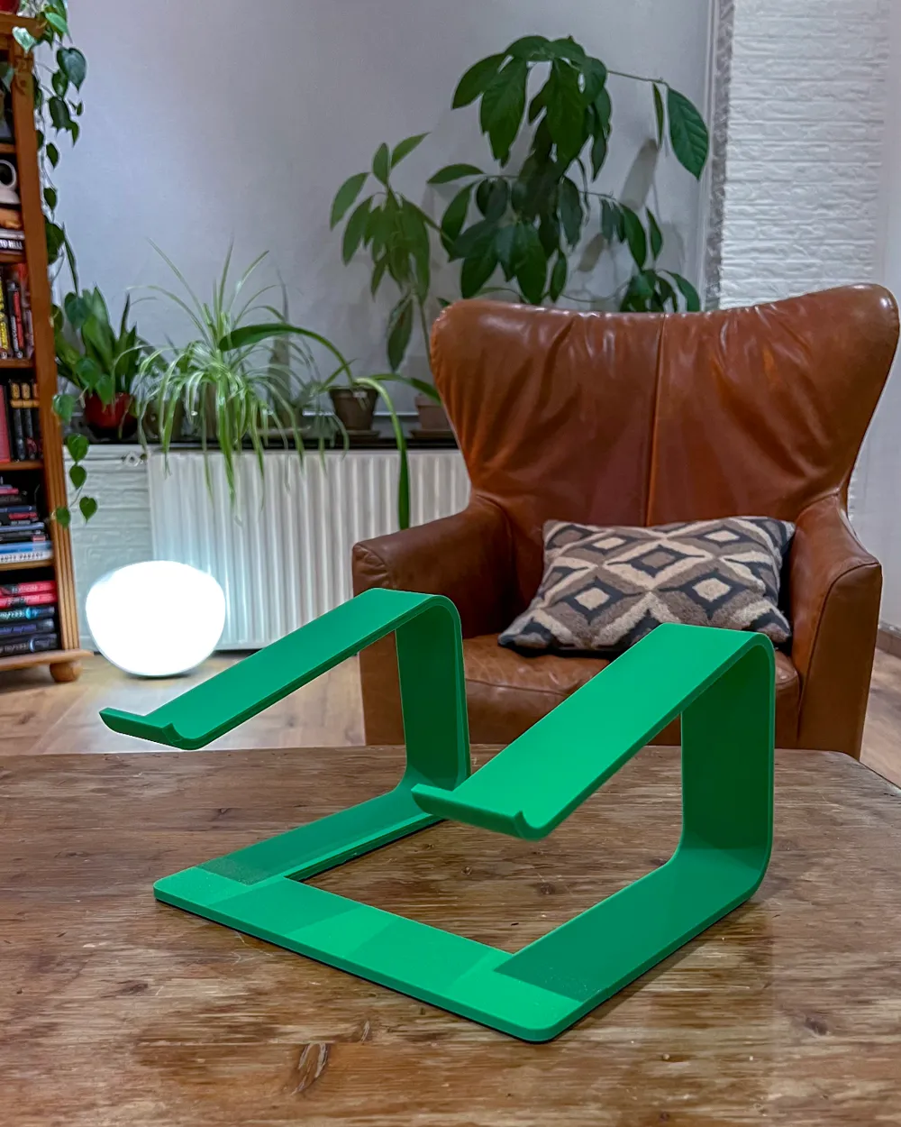 Oh No! Not another laptop stand by Chiel MakerWorld: Download Free 3D ...