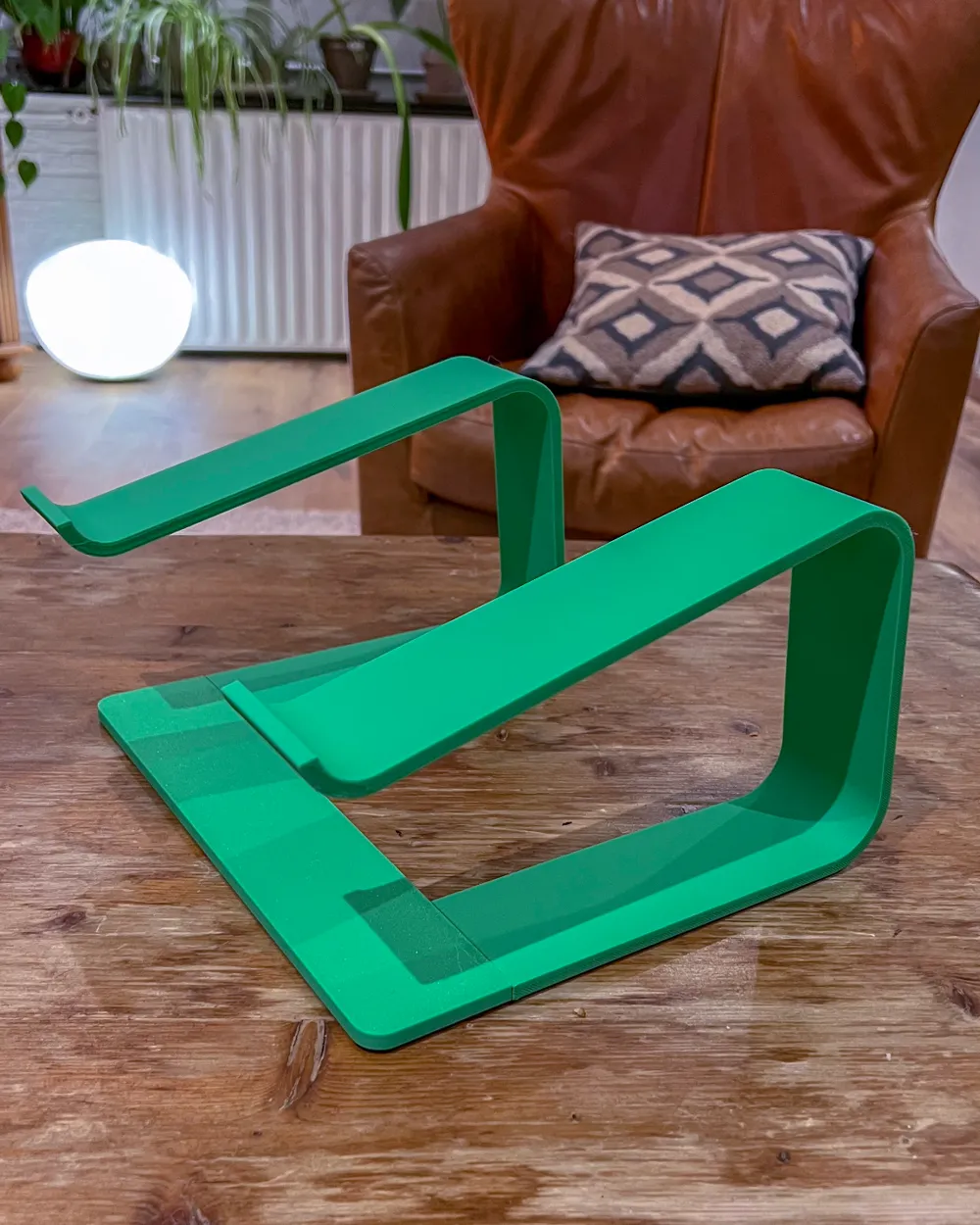 Oh No! Not another laptop stand by Chiel MakerWorld: Download Free 3D ...