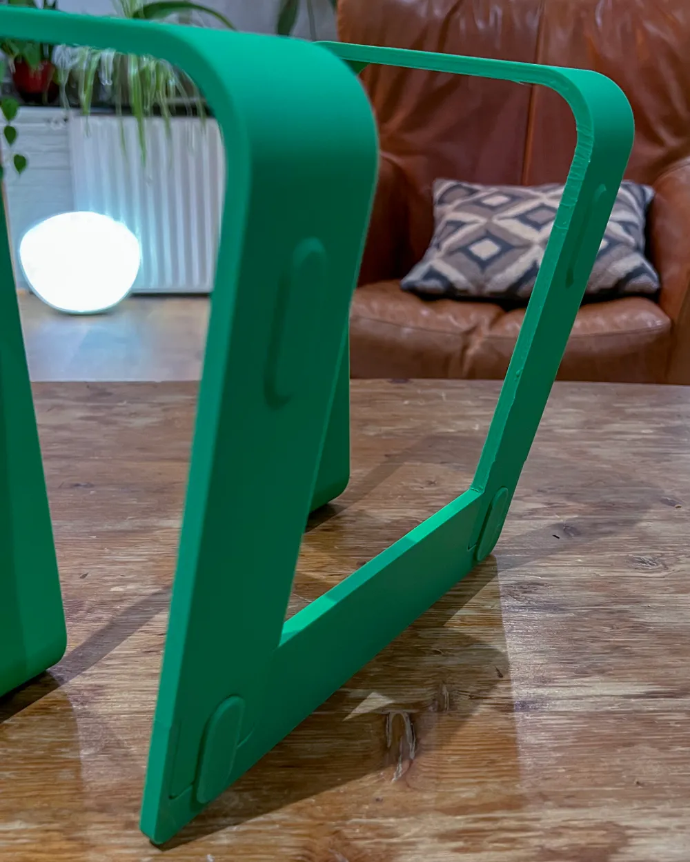 Oh No! Not another laptop stand by Chiel MakerWorld: Download Free 3D ...