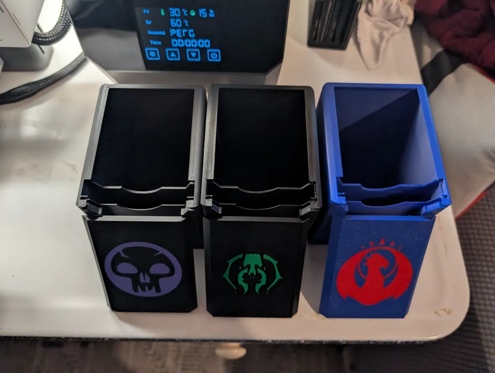 MTG Commander Deck Box with Symbols - Free 3D Print Model - MakerWorld