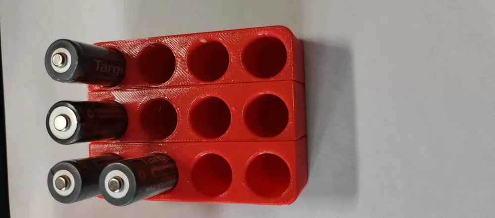 The Infinite Interlocking Battery Box by CreativeBlueprints - MakerWorld