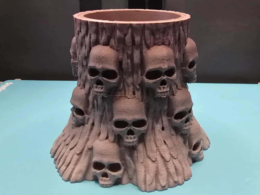 Skull Stump Pen/Pencil Holder by djh665 MakerWorld: Download Free 3D Models