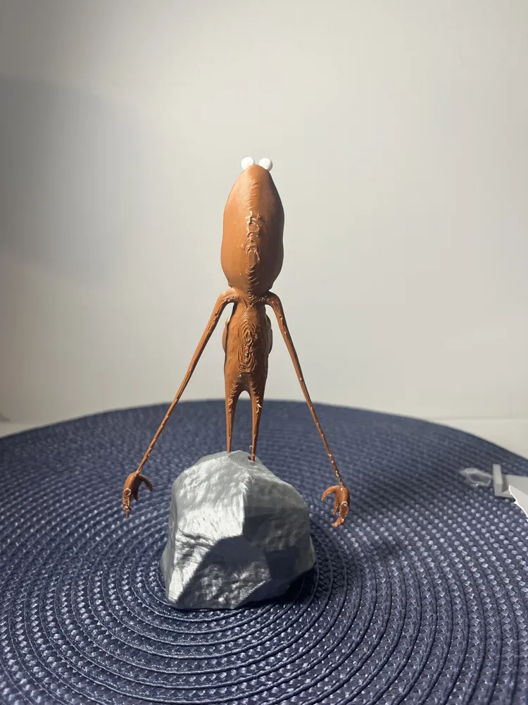 Marcus the worm with stand (multicolor) - Free 3D Print Model - MakerWorld