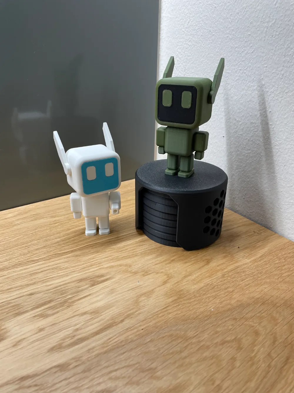 LINDO MECHA ROBOT por DR3D Maker MakerWorld: Descarga Modelos 3D Gratuitos