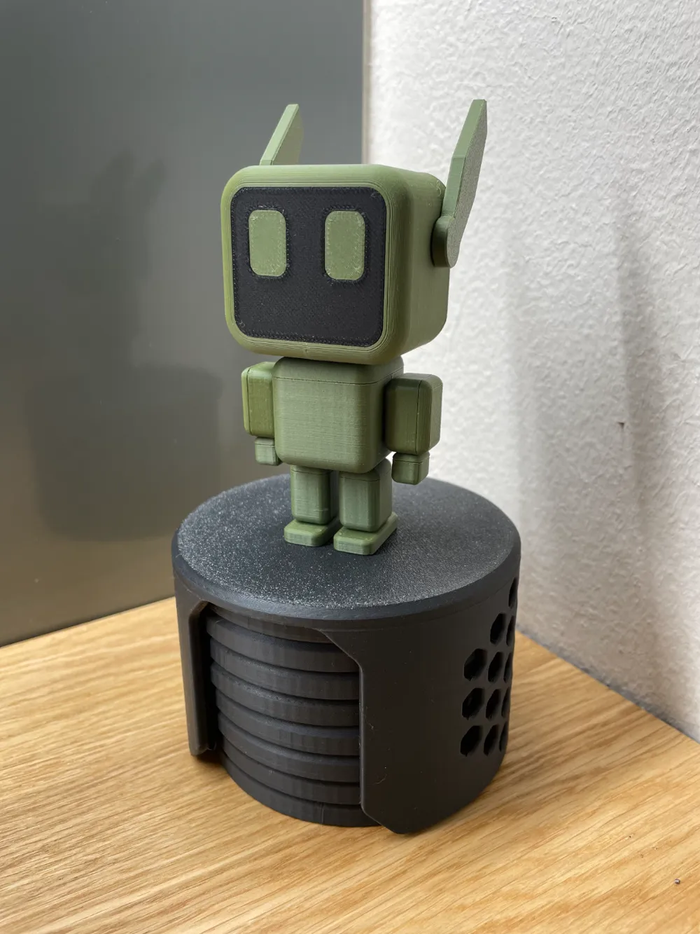 CUTE BOT MECHA by DR3D Maker MakerWorld: Download Free 3D Models