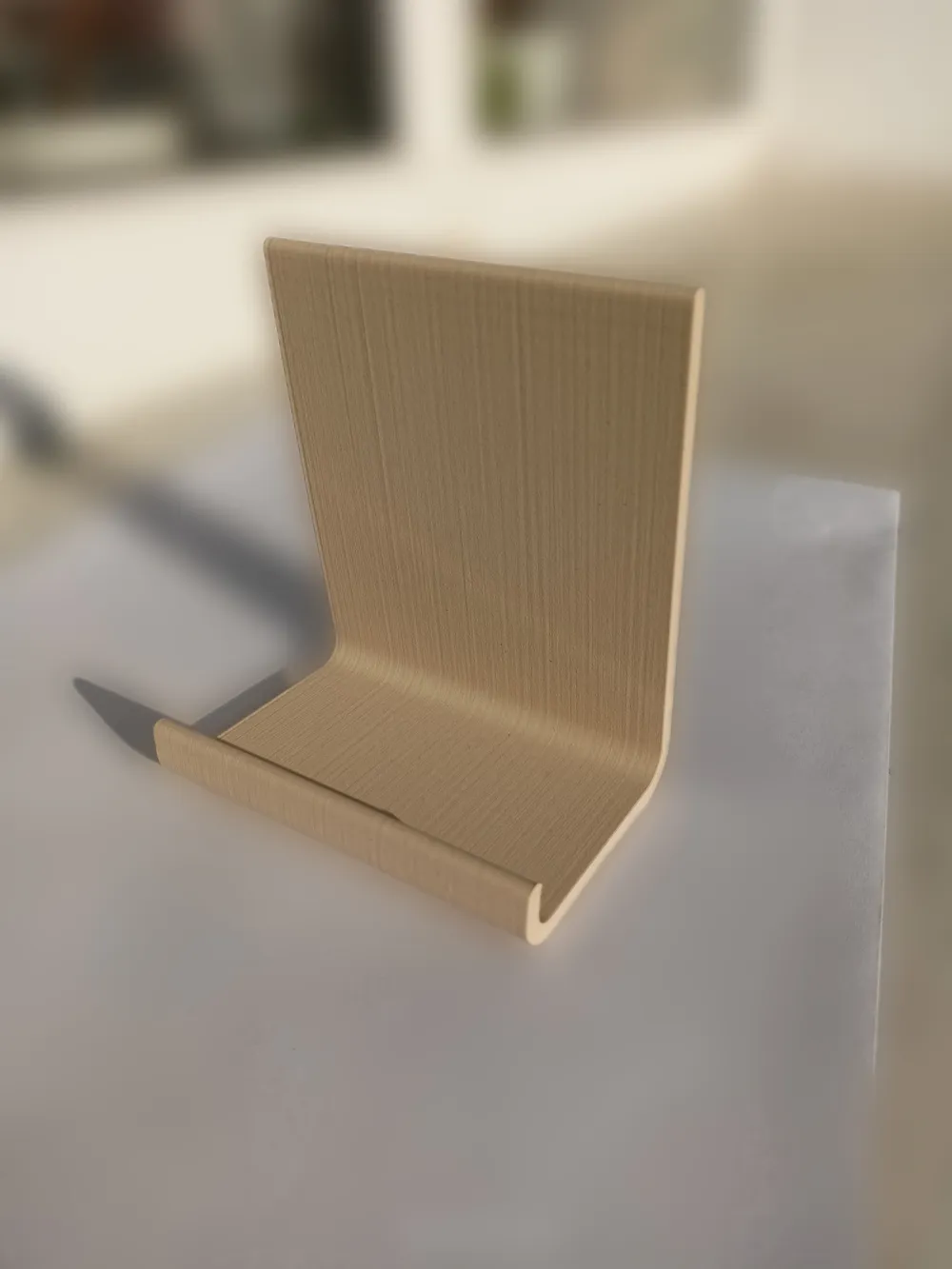Phone Stand – 3D Printed with PLA Wood - Free 3D Print Model - MakerWorld