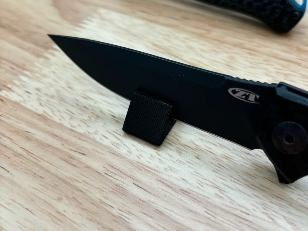 Knife Display Stand - Free 3D Print Model - MakerWorld