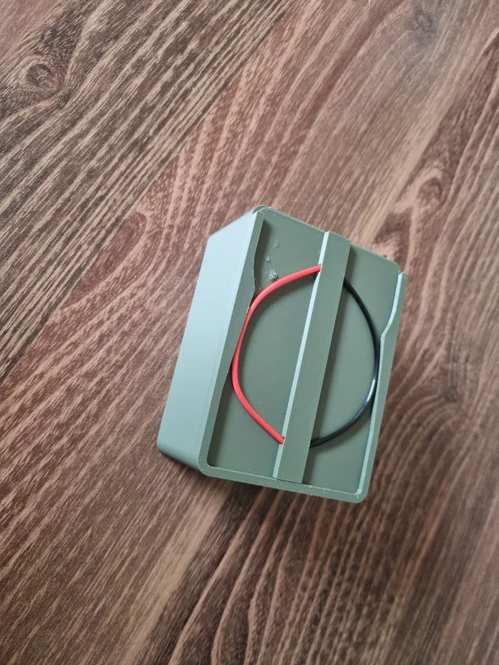 Asthma inhaler case box by yannicrinke65 - MakerWorld