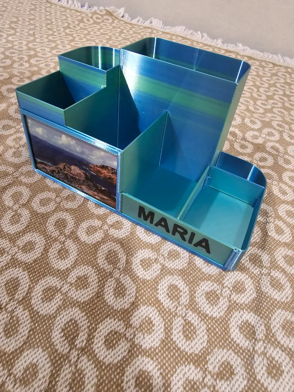 Desk Organizer Pen Holder with Zink Photo Slot by N3CRO*Vicio - MakerWorld