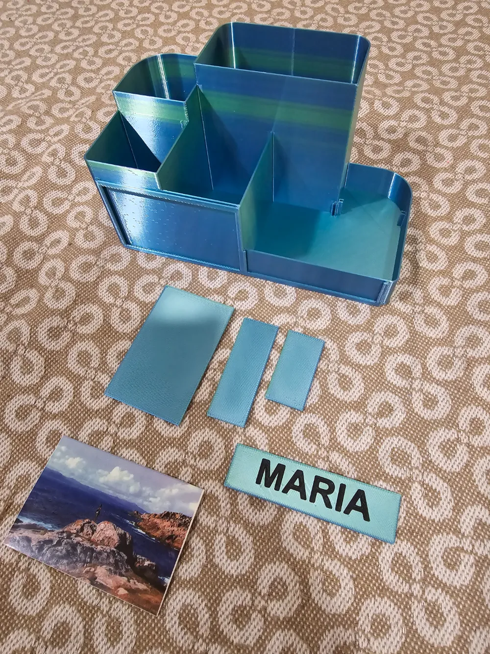 Desk Organizer Pen Holder with Zink Photo Slot by N3CRO*Vicio - MakerWorld