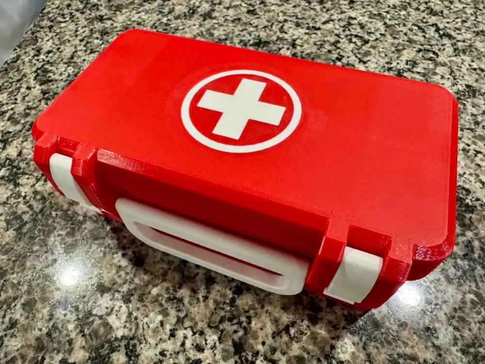 Utility Case Double Decker (Red Cross Logo) Remixed by t0nyz MakerWorld ...