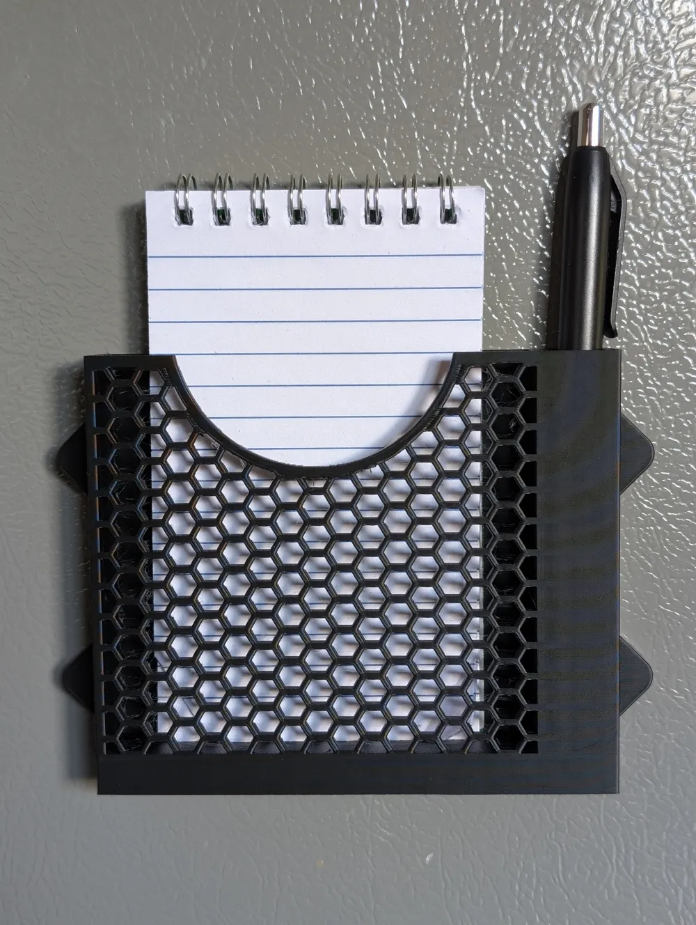 Magnetic Fridge Notepad & Pen Holder by MattsterPrinter MakerWorld ...