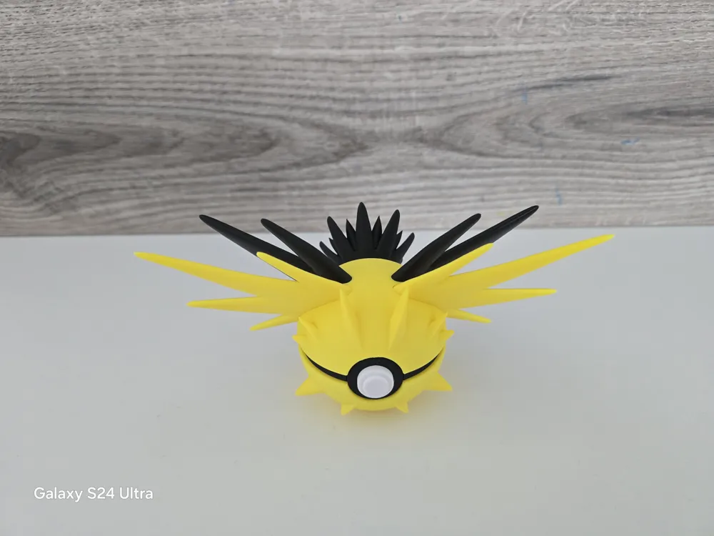 #0145 Zapdos Pokéball - Multiparts - Free 3D Print Model - MakerWorld